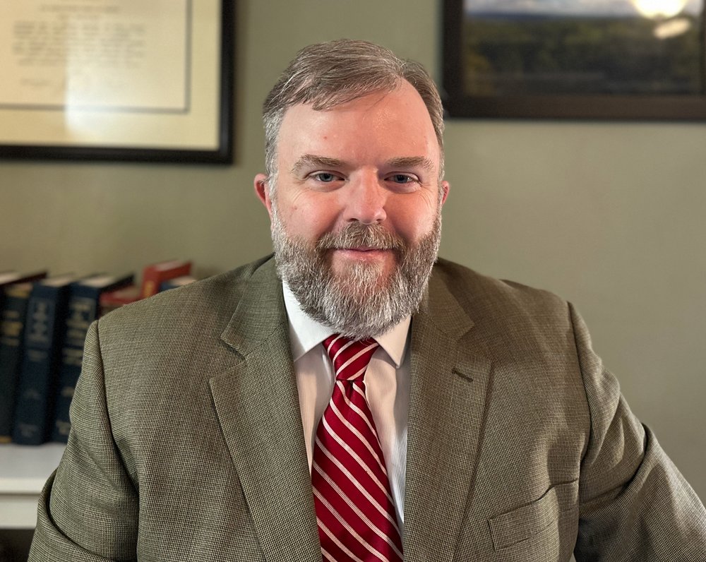 Keith Lively comes home to run for judge, wants to decide every case ...