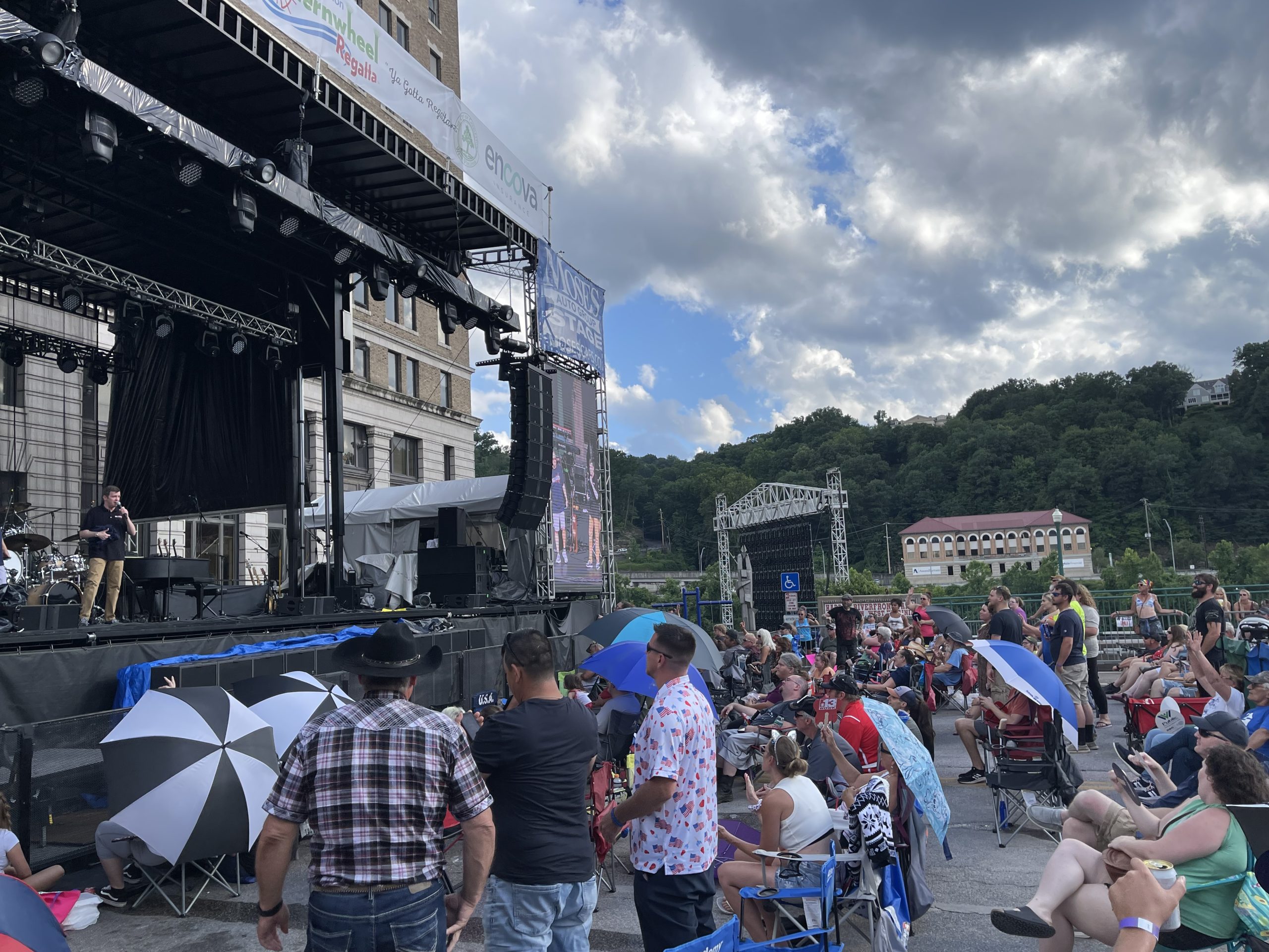 Charleston Mayor Amy Goodwin announces Sternwheel Regatta 2024 ...