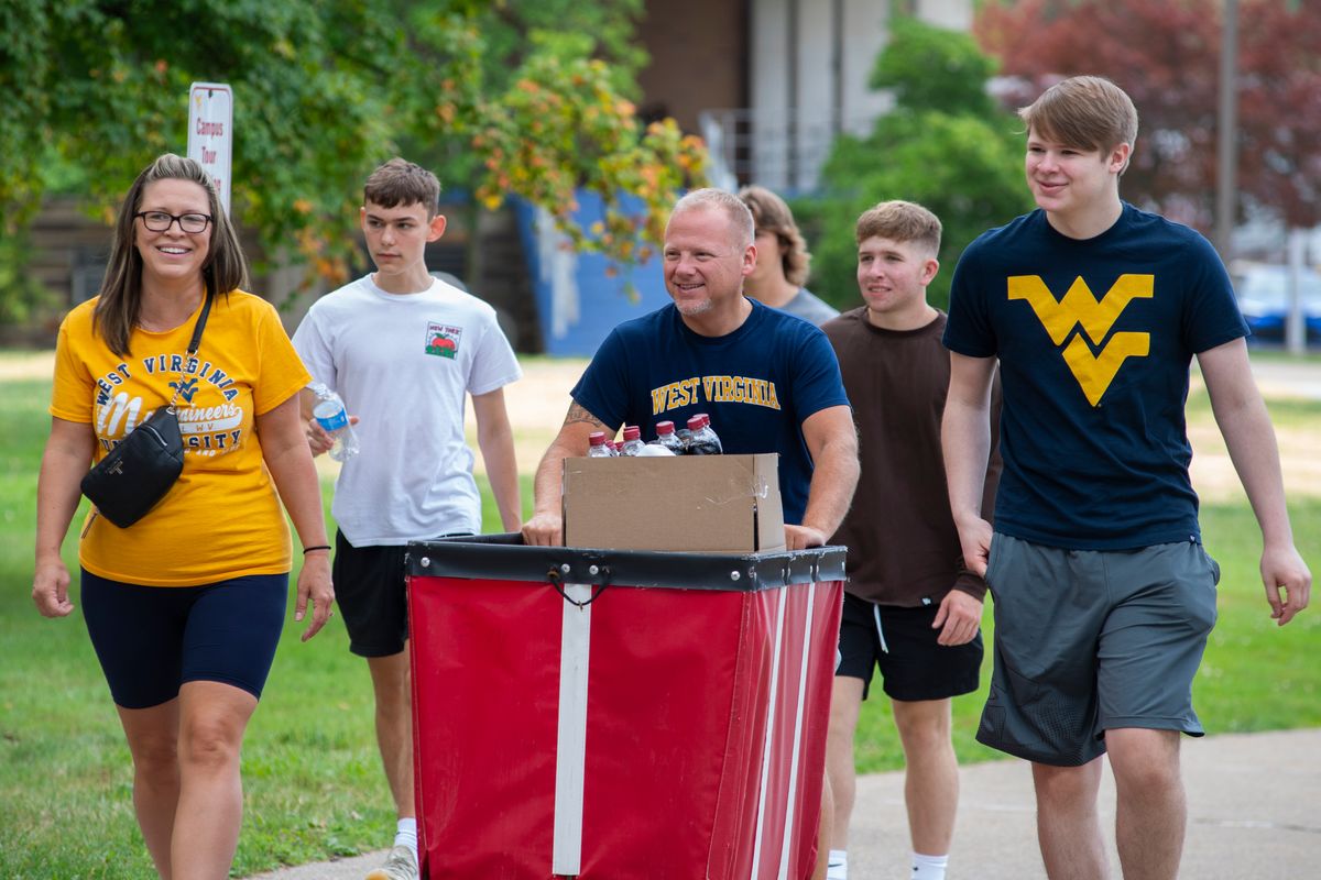 WVU welcomes home new, returning students with 'Welcome Week ...