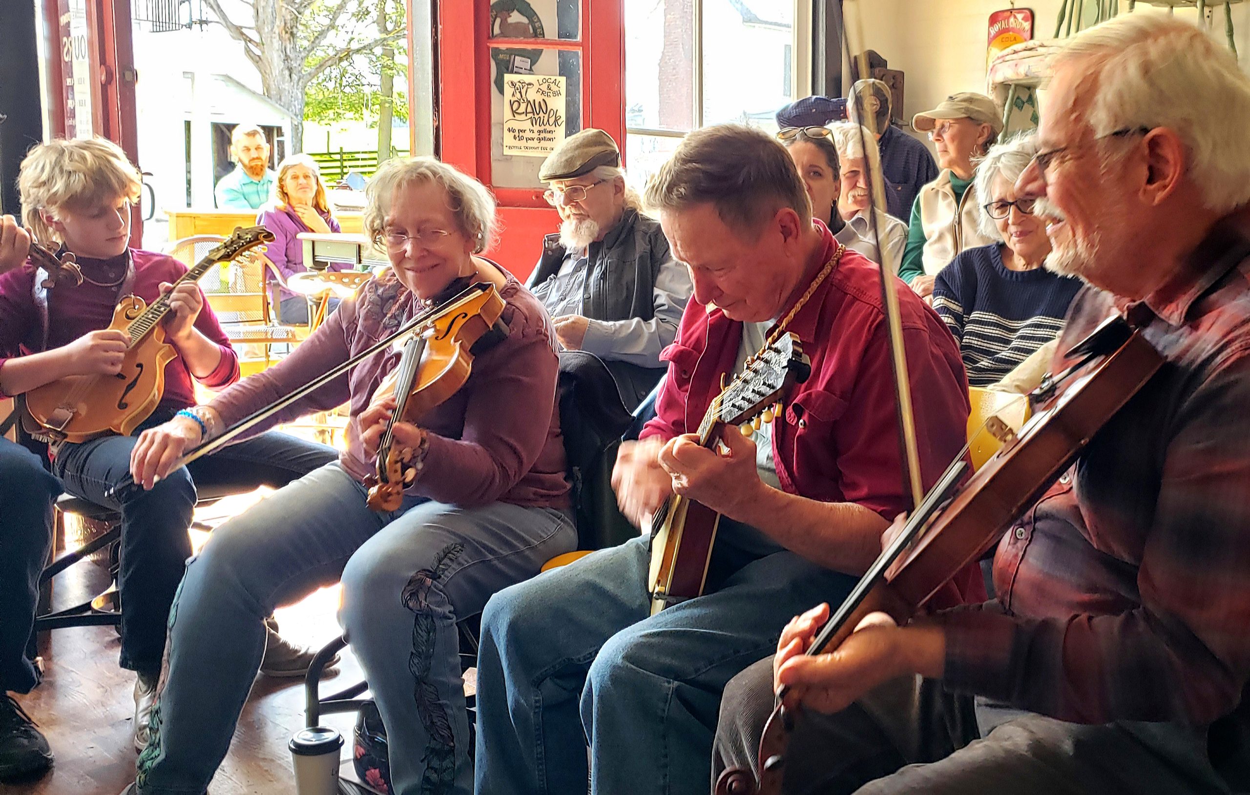 Live music at The Hunkerdown this Mother's Day – The Real WV