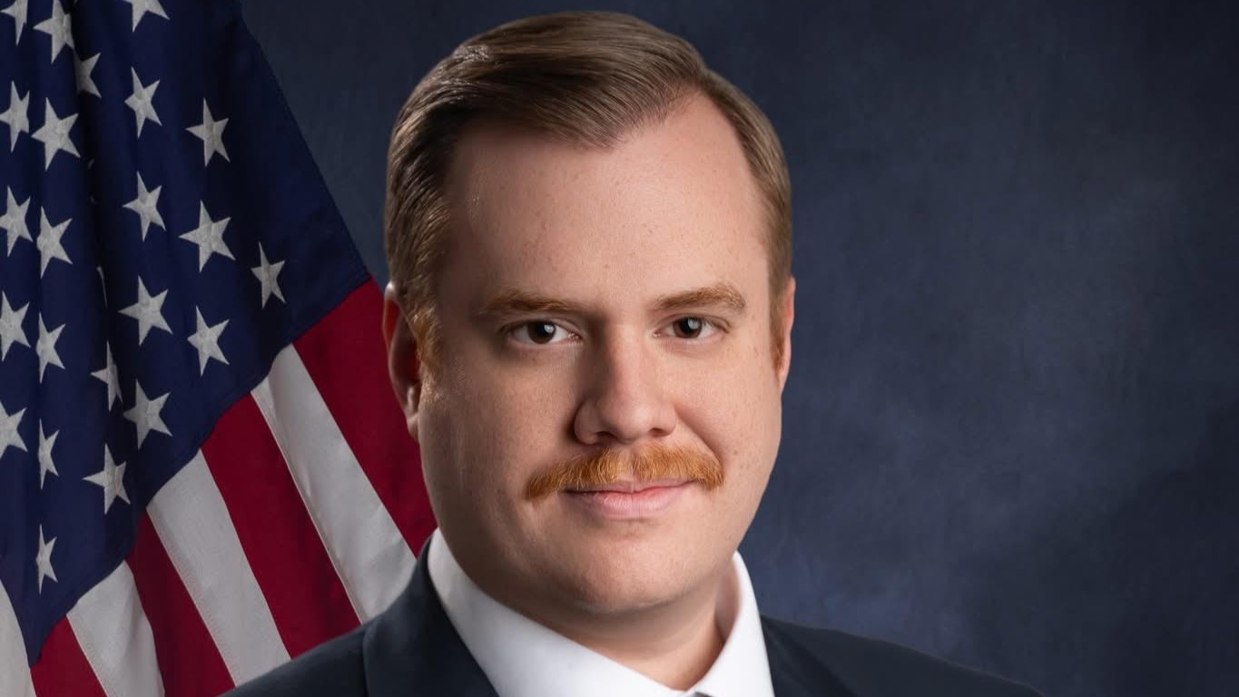 Dove seeks to be Circuit Court Judge in Fayette, continuing career of ...